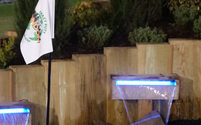 London – CrazyPutt Adventure Golf